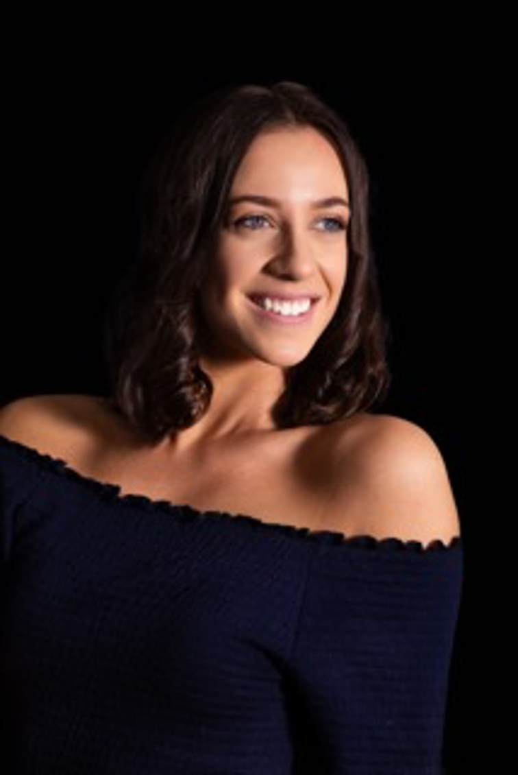 Greta Gilby | Studio 53 Mackay